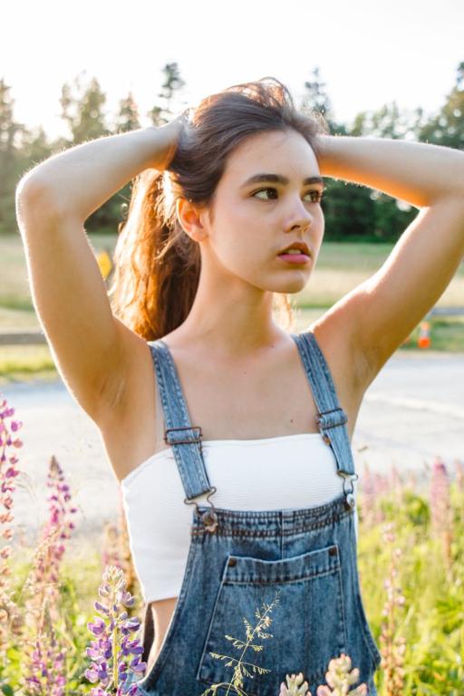 Jaya_Hess: Chrissy Costanza