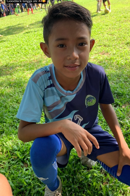 quick-goose725: Boggy is a handsome and sinister young male pirate, he ...